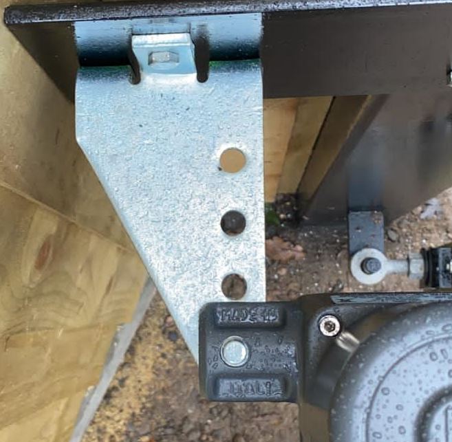 Swing Gate Buying Guide | Gate Motors UK